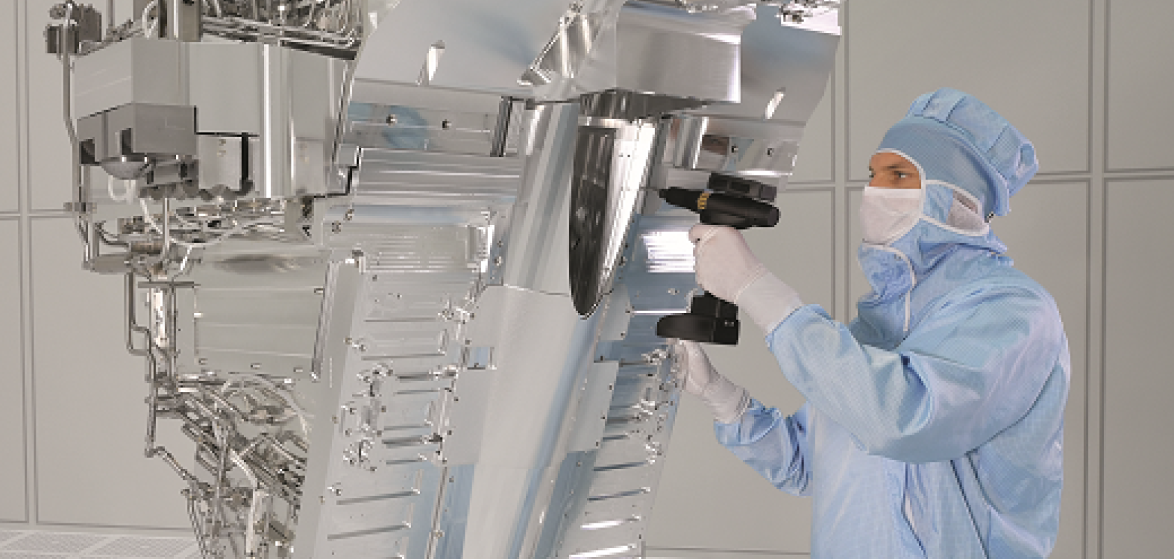 EUV lithography reaches the starting line | Electro Optics EUV lithography reaches the starting line | Electro Optics
